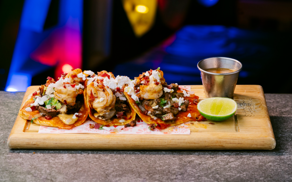 ¡El martes es de tacos! ¿Por qué Taco Tuesday en Señor Frog 's es el ...